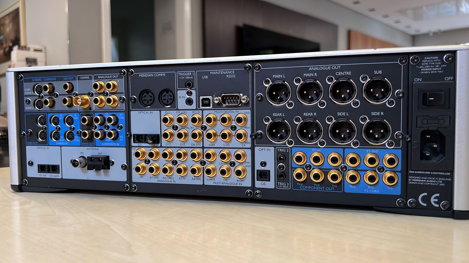 MERIDIAN G68 AV Preamp HiEnd THX ULTRA2 DOLBY DIGITAL e DTS - Loja HIFICLUB