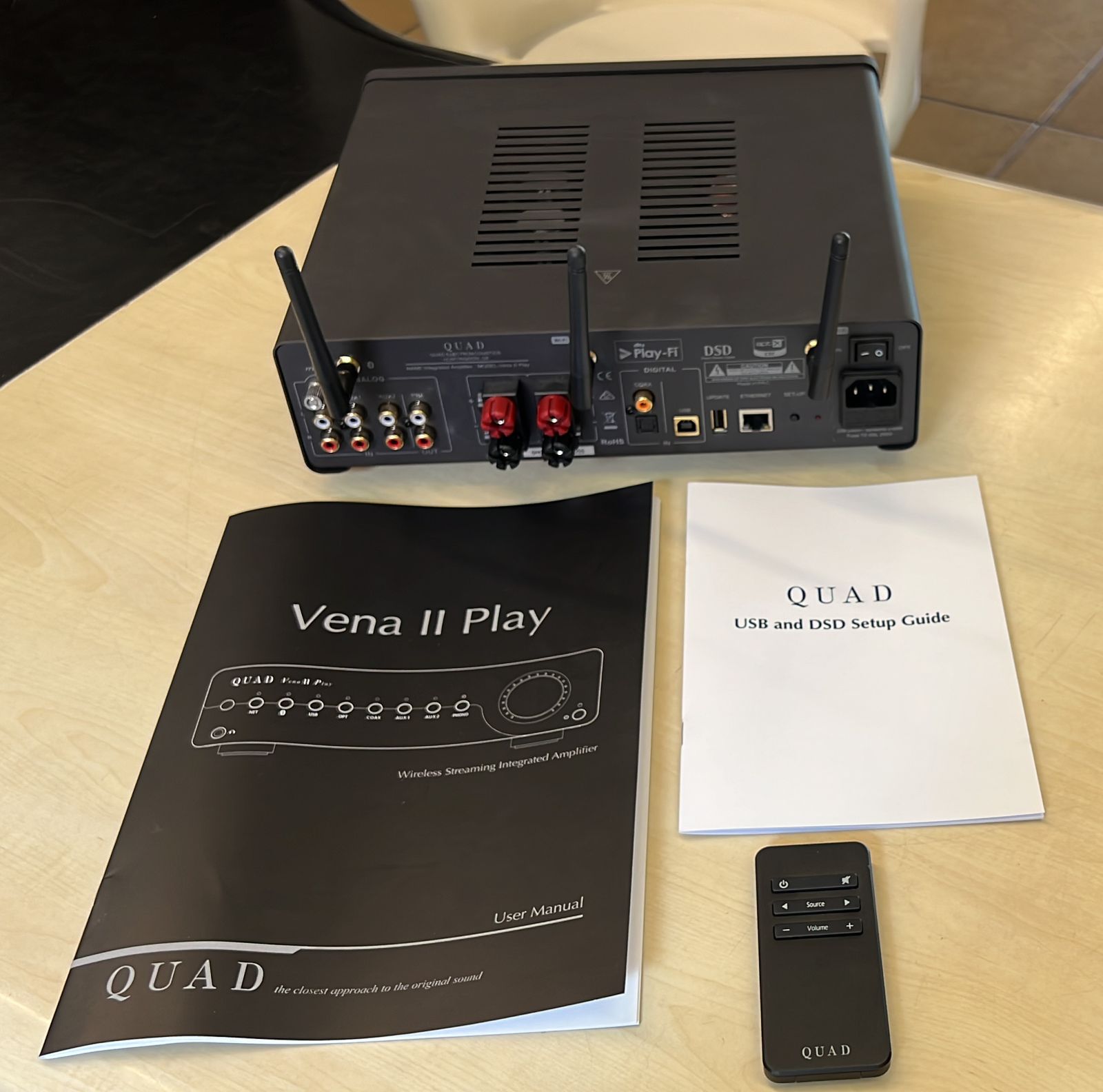 QUAD VENA 2 Integrado c/ Bluetooth, DAC, MM Phono, 45 watts - Loja HIFICLUB