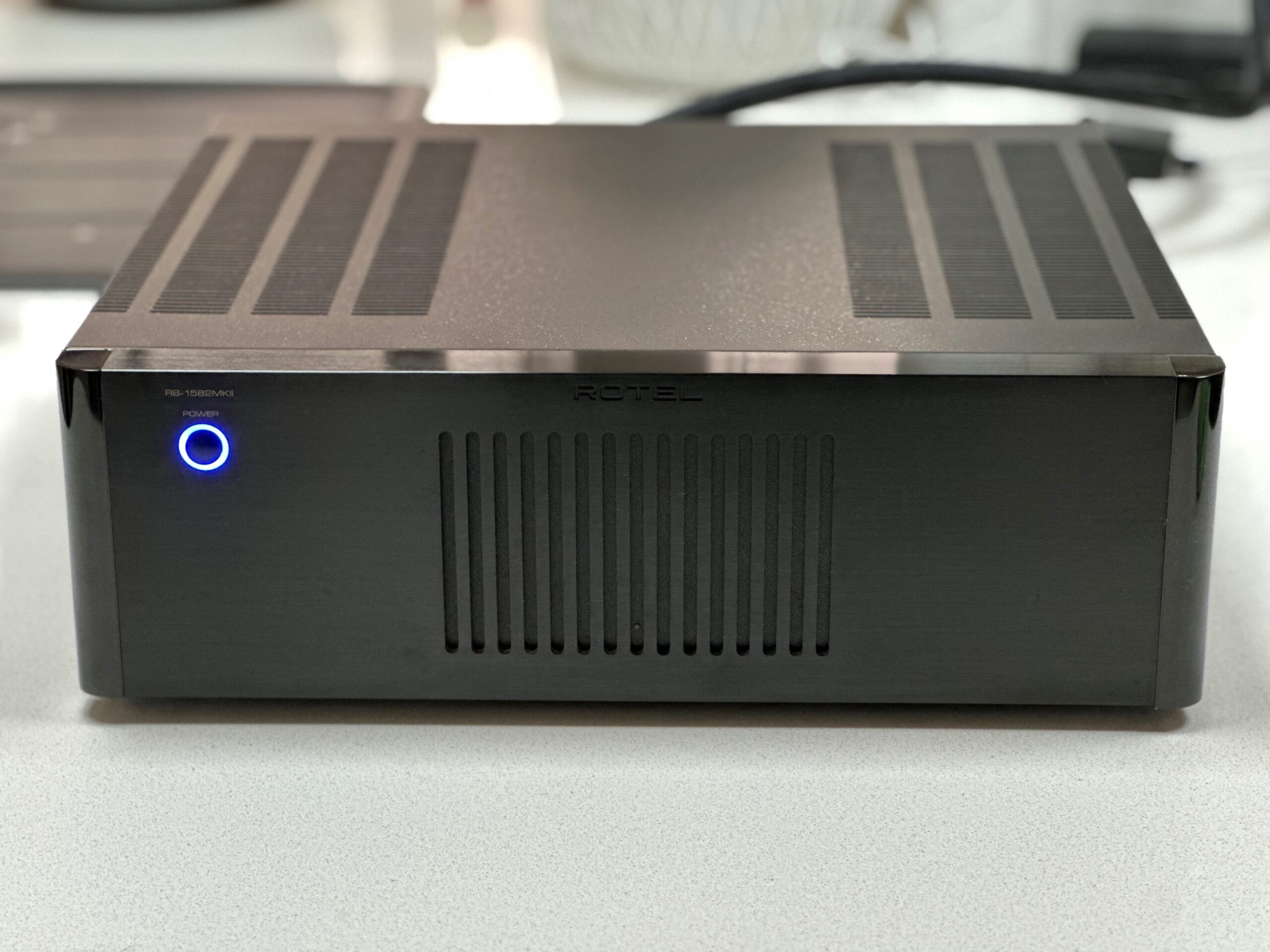 ROTEL RB 1552 MKII Amplificador Stereo Class AB Dual Mono 130 watts ...